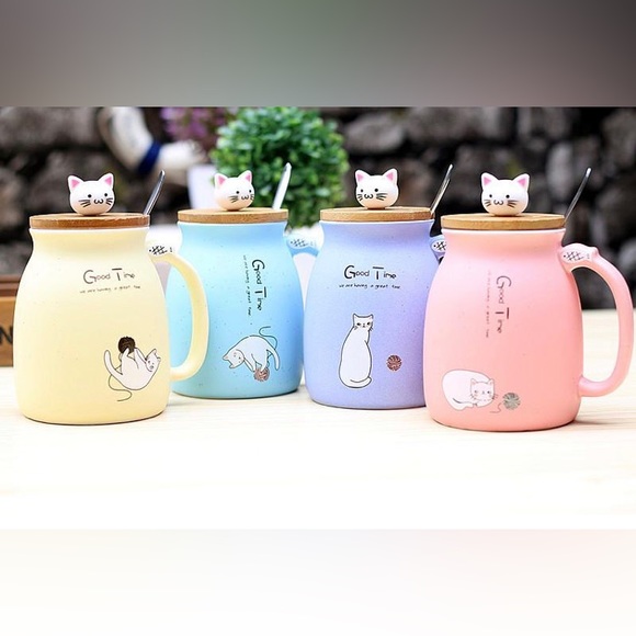 Dining | Brand New Red Color Super Cute Hello Kitty Cat Mug With Lid ...
